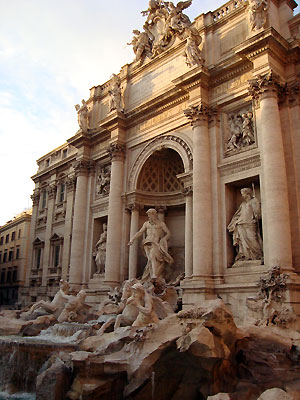 Trevi Fountain | Travel Guide AMOITALY